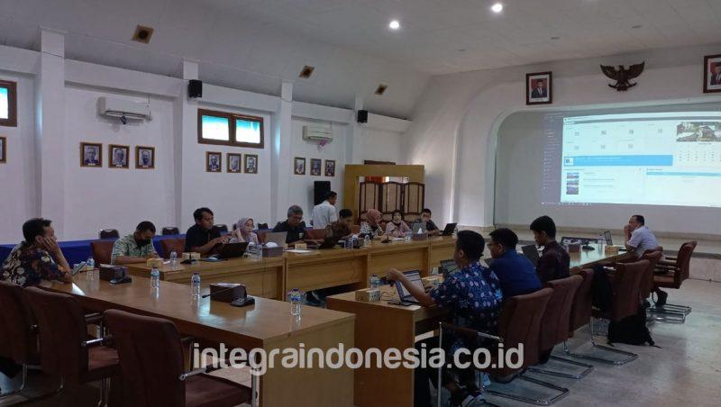 Integra Lakukan Pelatihan Aplikasi E-Office PT Riset Perkebunan ...